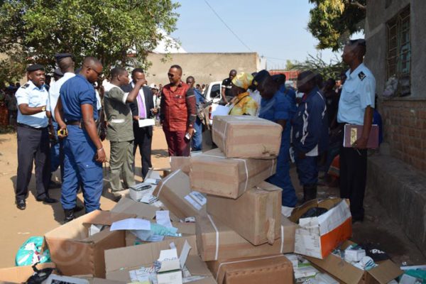IWACU English News | The voices of Burundi – Expired and fake drugs ...
