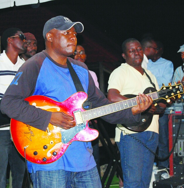 IWACU English News | The voices of Burundi – Save “Aaron Tunga”