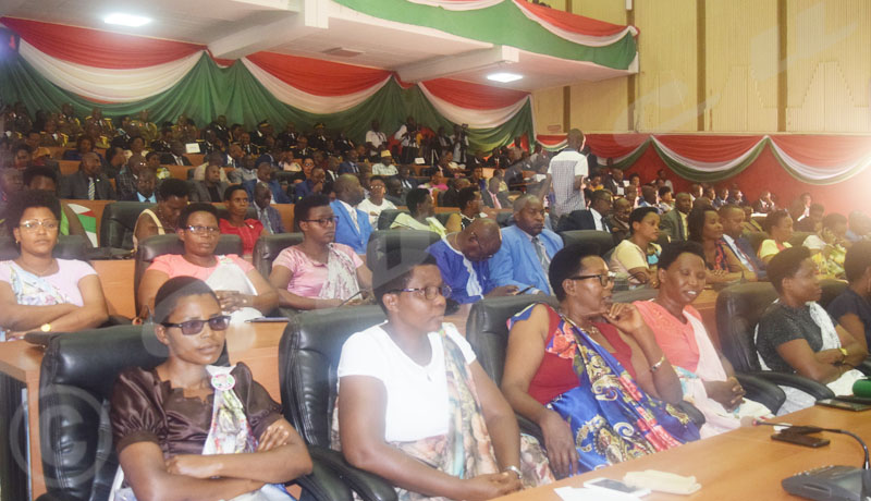 Institutions 2020 : une légère amélioration dans l’équilibre genre mais ...