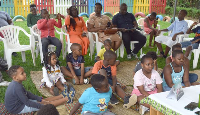 Kajumbu et Kumbati : Au bonheur les différences – IWACU